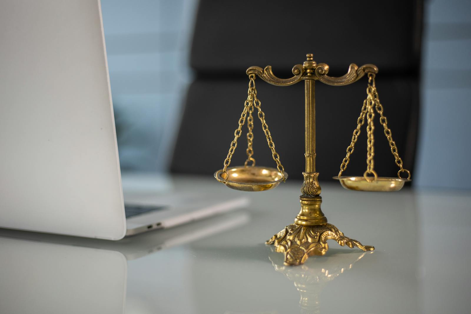 Bachelor of Laws Extended | UL | UniApplyForMe